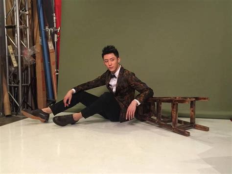 Pin By Blair Hubris On Huang Jing Yu Talk Show Johnny Collection