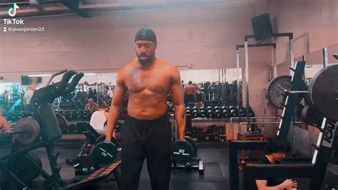 Jovan Jordan On Twitter Minding My Business Per Usual