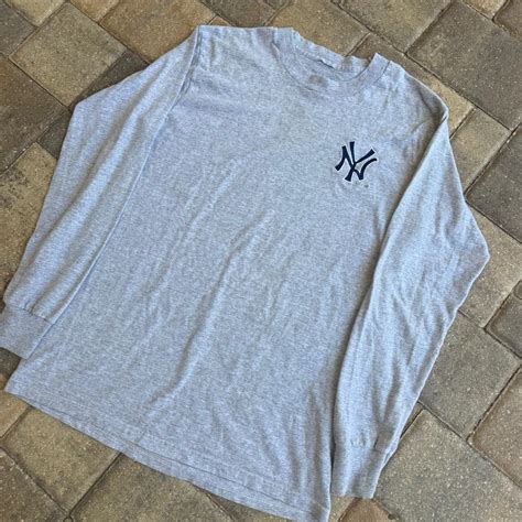 Vintage 90s New York Yankees Embroidered Long Sleeve Depop
