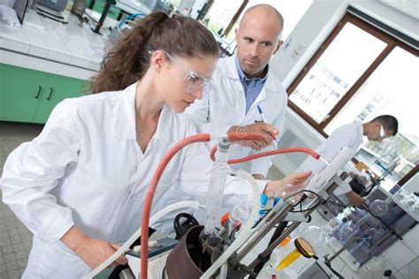 Students Working On Engineering Class Project Stock Image Image Of