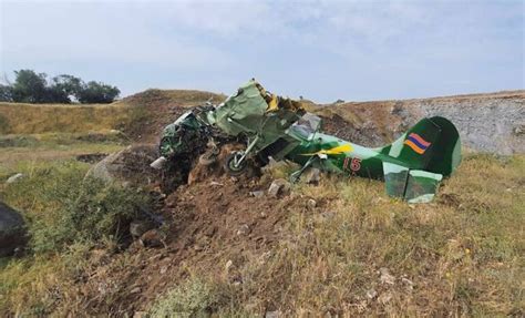 Two Killed In A Military Trainer Plane Crash In Armenia • Massispost