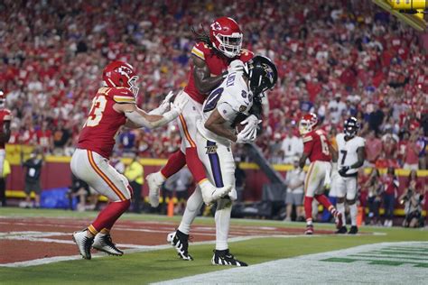 Patrick Mahomes And Chiefs Beat Ravens By A Toe In Nfl Opener Los Angeles Times