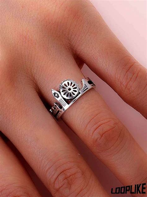 Building Design Ring Looplike