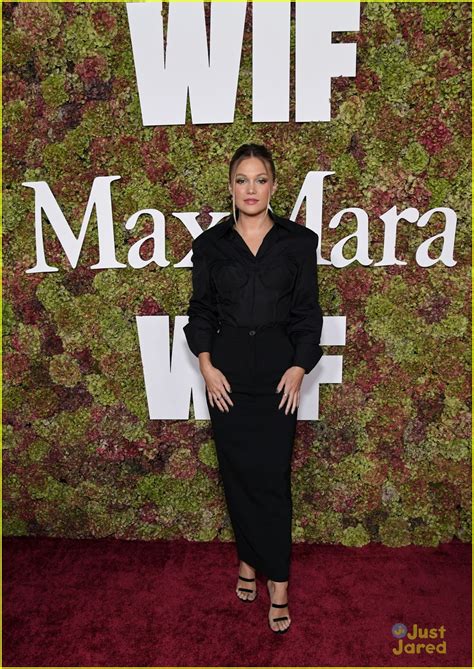 cruel summer s olivia holt and chiara aurelia reunite at max mara event