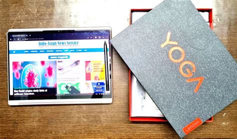 Lenovo Yoga 9i Light Long Lasting 2 In 1 Laptop With Powerful Speakers