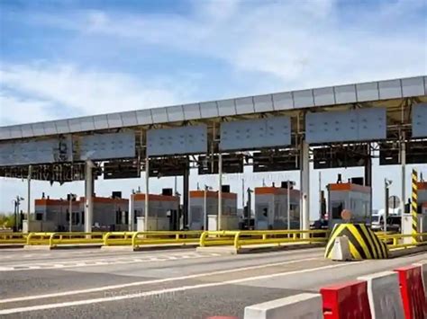 fastag daily toll collection reaches record high