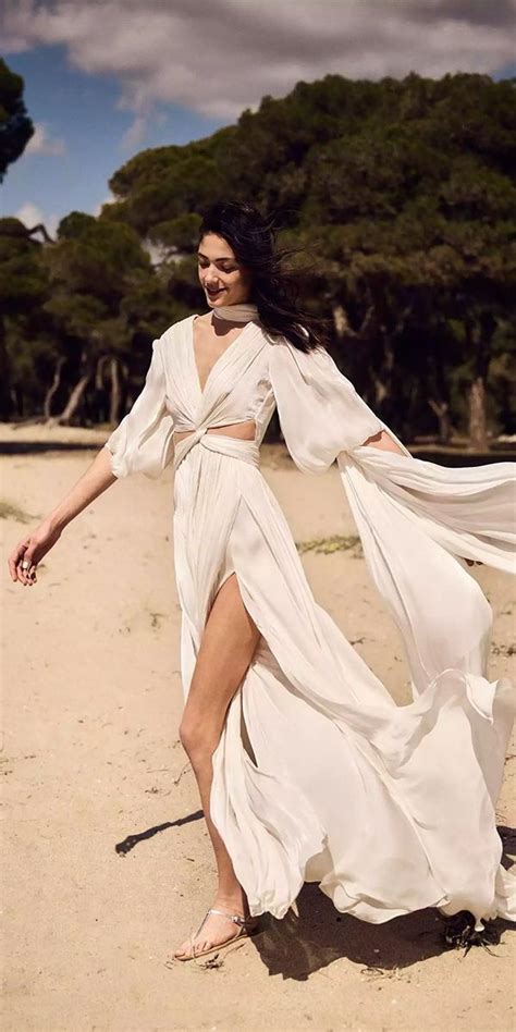 Beach Wedding Dresses 24 Styles For Hot Weather Bridal Fashion Week