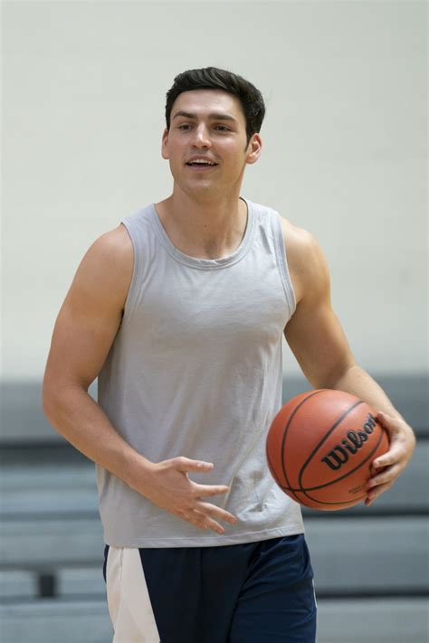 Holky Z Vej Ky Sex Basketball S E Galerie Z Epizody Sfd Cz