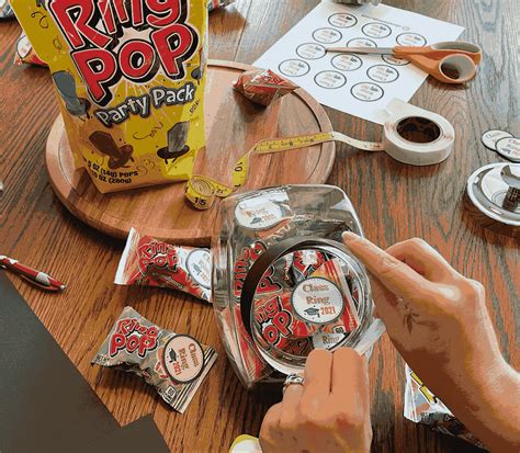 Ring Pop® Class Ring Graduation Craft Ring Pop