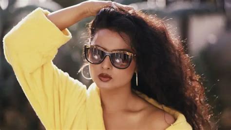 रेखाला पाहताना आपलं वय वाढल्याची जाणीव होते ते जास्त त्रासदायक वाटतं Bbc News मराठी