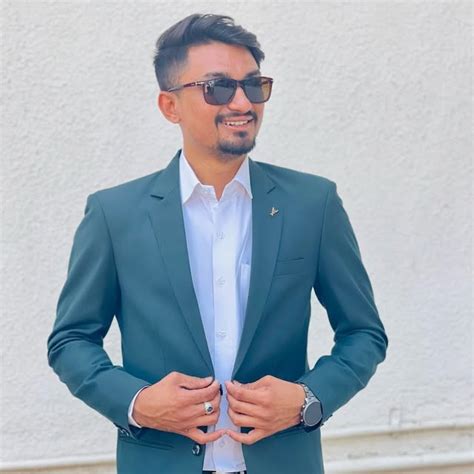 DEEPKUMAR PARIMAL PATEL (@deeppatel17_rc) • Threads, Say more