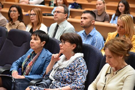 Филолошки Филолошки факултет „Блаже Конески“ Скопје