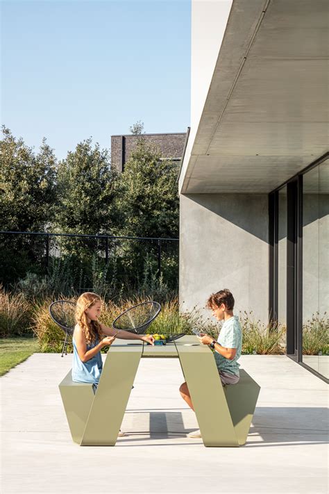 Hopper Picnic Table Designed By Dirk Wynants For Extremis