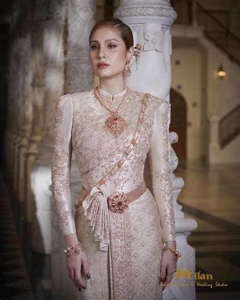 Collection ชุดไทย ขวัญ อุษามณี ชุด ชุดแต่งงาน ชุดเดรส