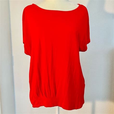 Cable And Gauge Boho Red Pleated Hem Loose Dolman Short Sleeve Jersey