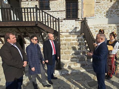 Трима министри откриха първия винен маршрут в Мелник