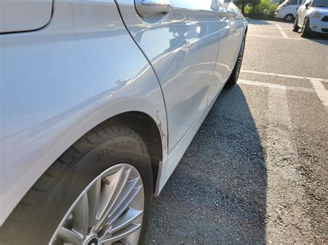 이번 케이스를 보게 되면 파손부위가 녹이 살짝 진행된 걸 확인할 수 있습니다