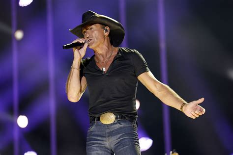 Tim Mcgraw And Brad Paisley The Night Country Music Redefined The