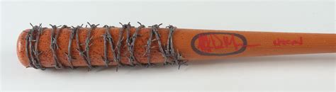 Jeffrey Dean Morgan Signed The Walking Dead Lucille Barbed Wire