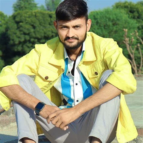 घर में अजनबी आयेे तो सावधान 🤔 By Rahul Choudhary