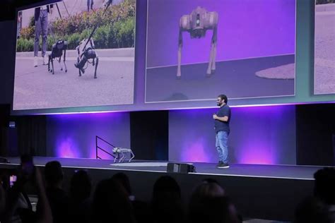 prof benjamin rosman on the rise of robots at singularity summit 2024