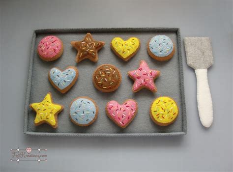 Felt Cookies Patterns And Tutorials Pdf Sewing Patterns
