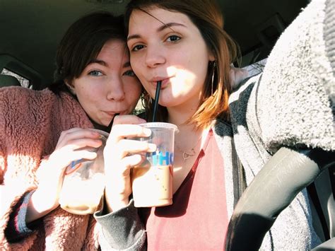 cafelesbian: Lesbians in cars getting coffee (and kissing) - Tumblr Pics