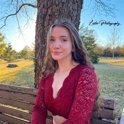 Jennifer Rose Model Jenniferrosemodel • Instagram Photos And Videos