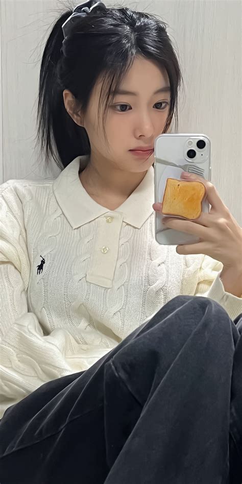 Hyewon Wallpaper Explore Tumblr Posts And Blogs Tumgik