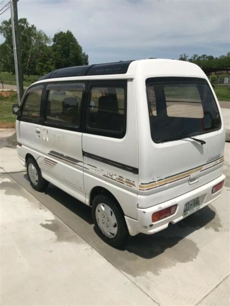 Mitsubishi Bravo 4x4 Microvan Minivan Right Hand Drive Auto 3 Cylinder