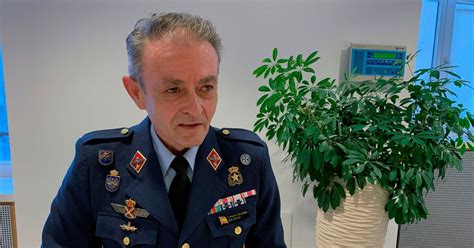 Un Oficial Español En El Comité De Género De La Otan Para Cambiar La