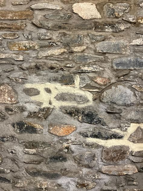 Concrete Pointed Stone Wall R Interiordesign