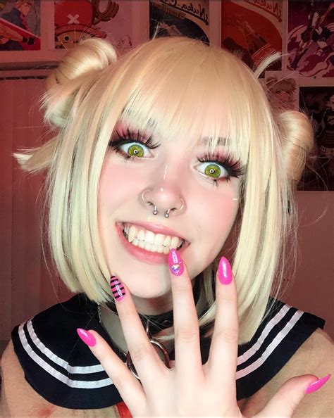 Sharp Fangs Rhimikotoga