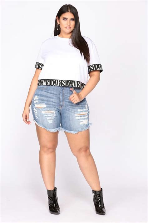 Pin By Julien Baart On Plus Size Denim Plus Size Looks Plus Size