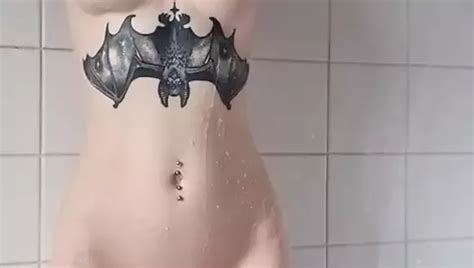 샤워 중 자지를 따먹는 거유녀 PAWG xHamster