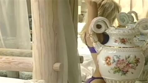 The Blonde Milf Enjoys Her Eager Pussy Alone In The Tub Free Sex Video Redtube