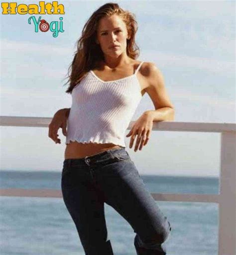 Jennifer Garner Diet Plan And Workout Routine Health Yogi