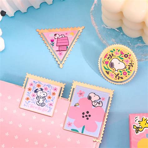 Peanuts Snoopy Paper Clips Boxed Set Of 4 Pink Peanuts Snoopy