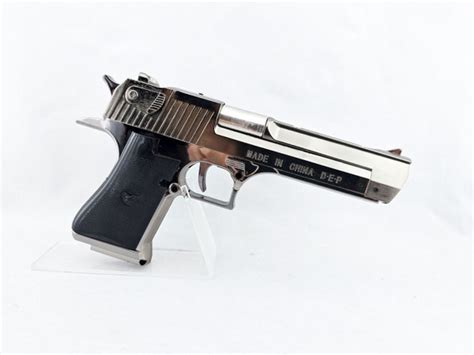 Пистолет зажигалка - Desert Eagle хром купить на OZON по низкой цене ...