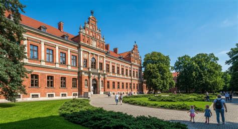 Muzeum Wojska Polskiego W Warszawie Czy Warto Zobaczyć Zwiedzanie