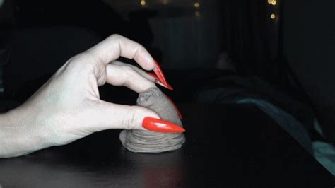 Long Red Nails Play With Small D And Foreskin P Noname Girl Clips Sale