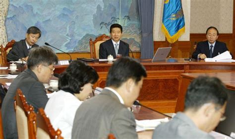 [노무현사료관] [국정과제조정회의에서 말씀하는 노무현 대통령]