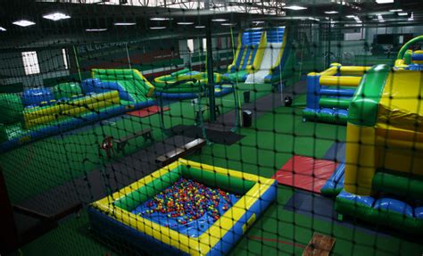 Gallery Bounce World