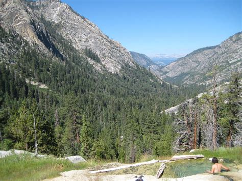 5 Essential Sierra Hot Springs Every Hiker Should Visit