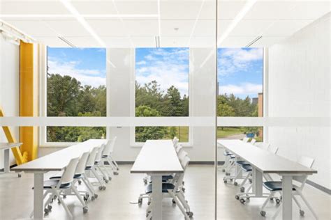 New Project Showcase Carleton University Mackenzie Building Engineering Design Centre Edc