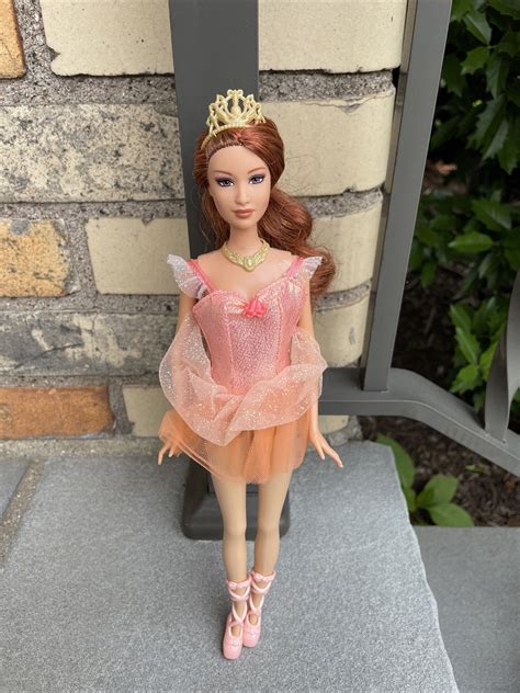 Barbie And The 12 Dancing Princesses Edeline