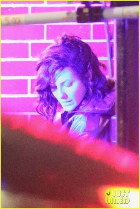 Mary Elizabeth Winstead Films Birds Of Prey Scenes With Her Stunt
