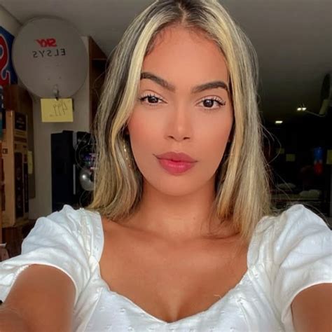 Juliana Tavares Jujuhtavares On Threads