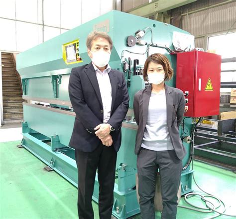 株式会社 イリノ ＊お客様紹介＊ 先日ご来社いただいたお客様です。 3台目の購入になります。 ご愛用ありがとうございます