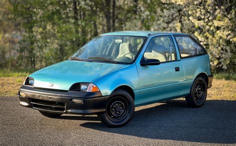 58 Mpg Survivor 1992 Geo Metro Xfi Barn Finds